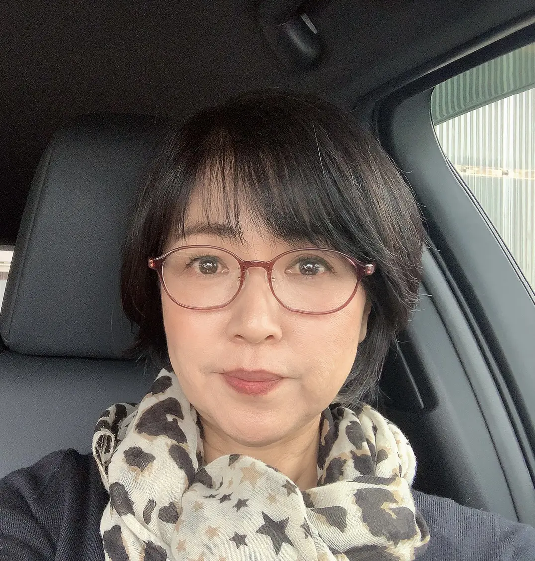 メガネ女子(おばさん?)&9月のvisionパート2|平島 亜由美| アナウンサー|knb Web|北日本放送|ラジオ・テレビ局発!富山の最新