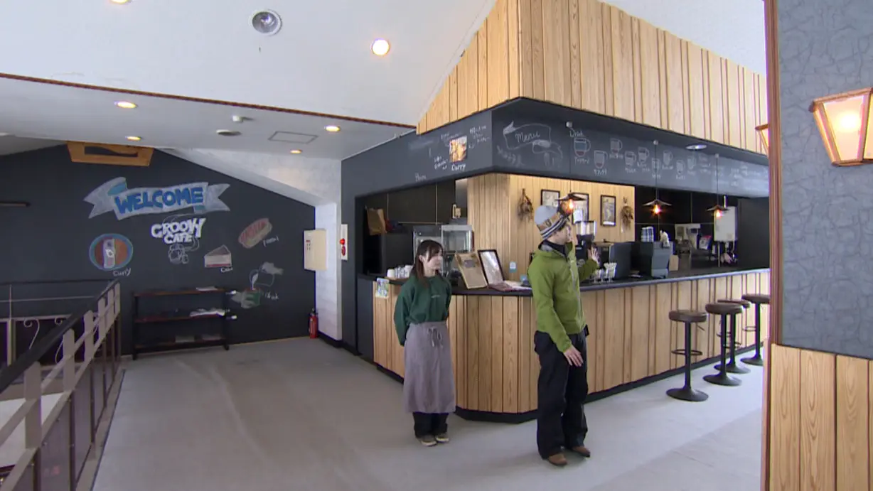 スキー＆スノボでしか行けない標高700mのゲレンデ内カフェ【GROOVY CAFE アローザ店】富山・南砺のゲレ食｜グルメ｜nan-nan ...