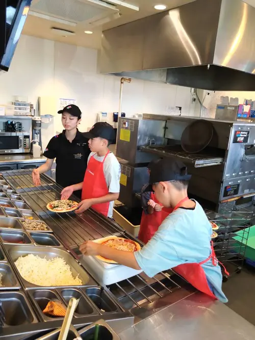 ピザのしごと｜ジョブレポート2025｜KNB WEB｜北日本放送｜ラジオ・テレビ局発！富山の最新情報サイト