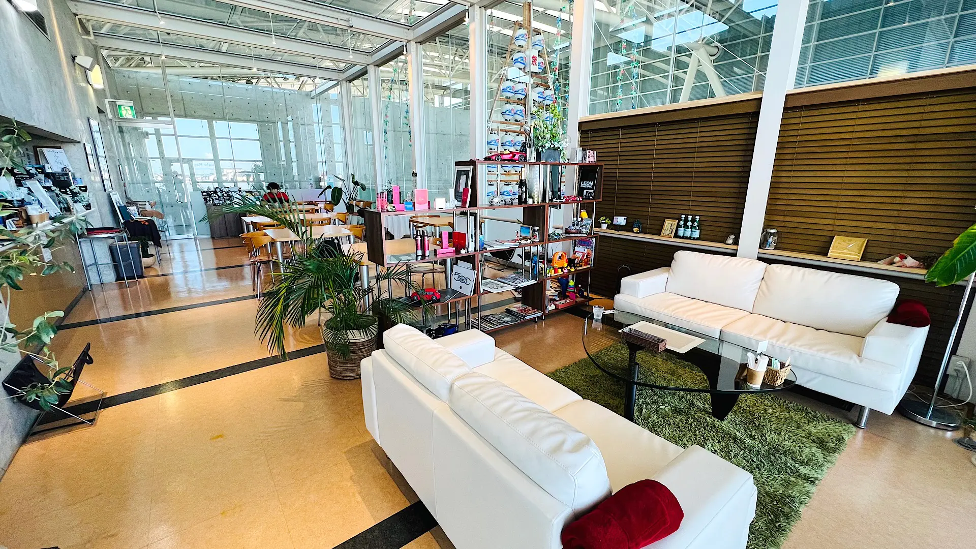 cafe Ray｜店舗｜nan-nan｜富山を楽しむオススメ情報